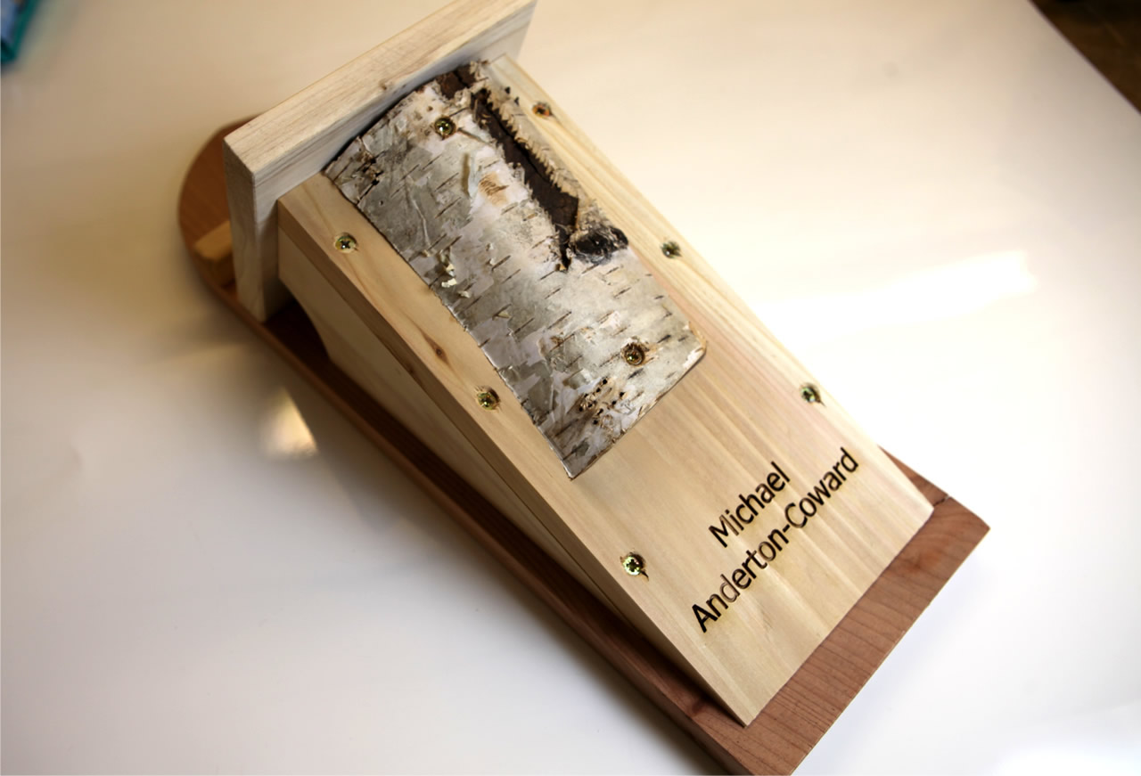 Engraving Service for Personalised Gifts, Trophies and Keepsakes