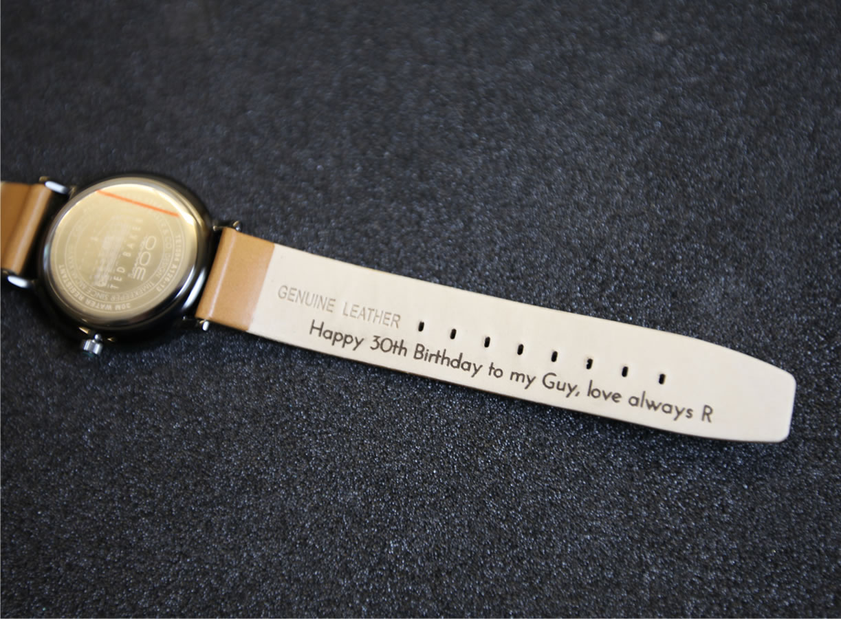 Engraving Service for Personalised Gifts, Trophies and Keepsakes